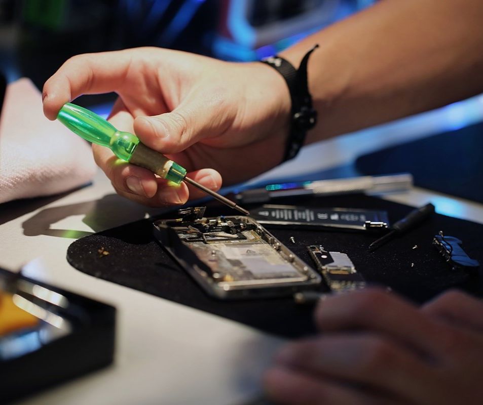 Devenez Réparateur Telephones, PC, MAC - Formation